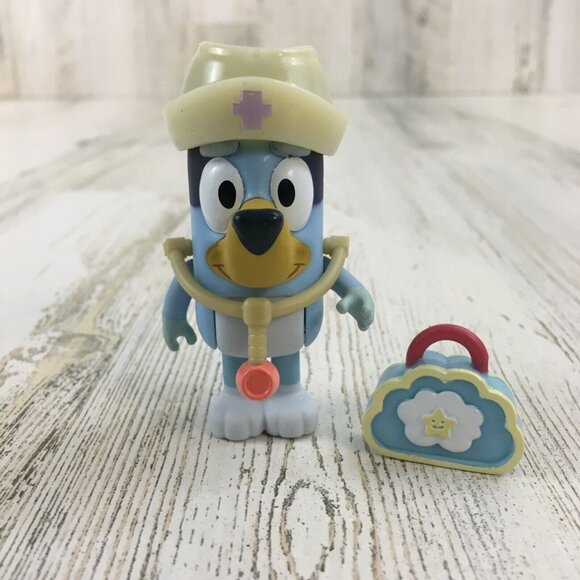 Disney | Toys | Bluey Cloud Bag Doctor Set Checkup Costume Hat ...